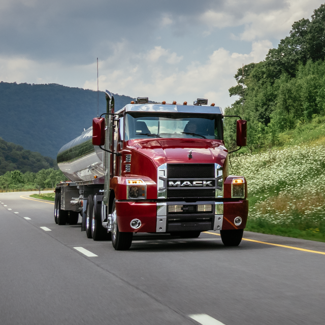 Mack and Volvo Enhance Uptime Packages - CIT Trucks