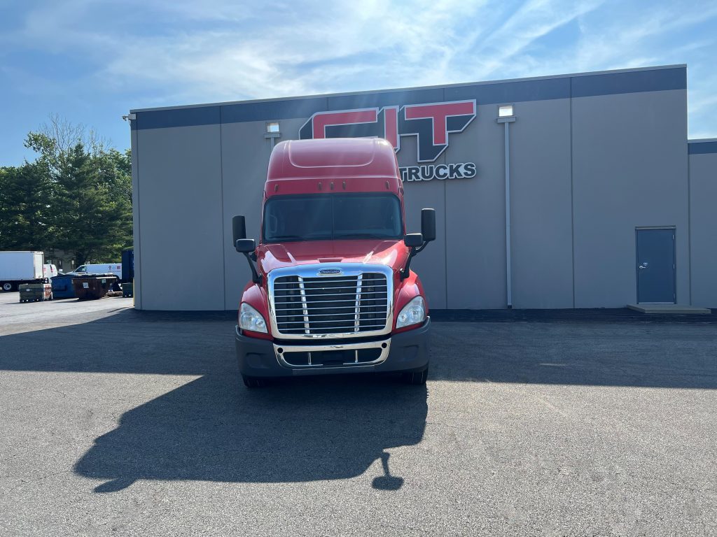2018 FREIGHTLINER CASCADIA - CIT Trucks