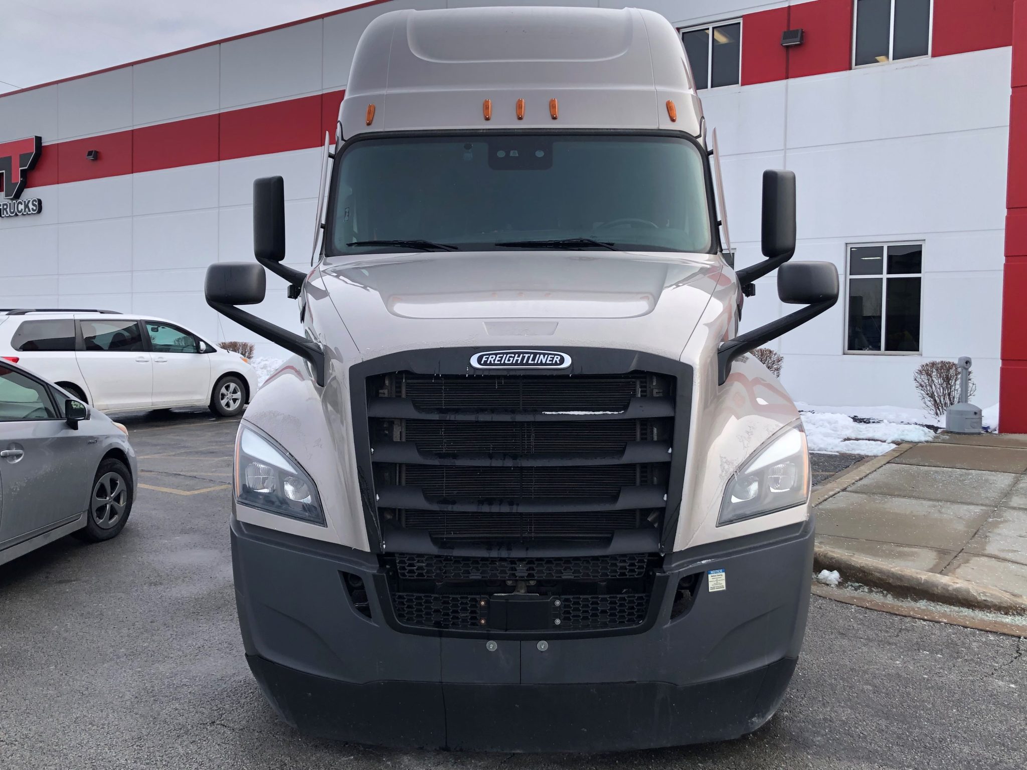 2022 FREIGHTLINER CASCADIA - CIT Trucks