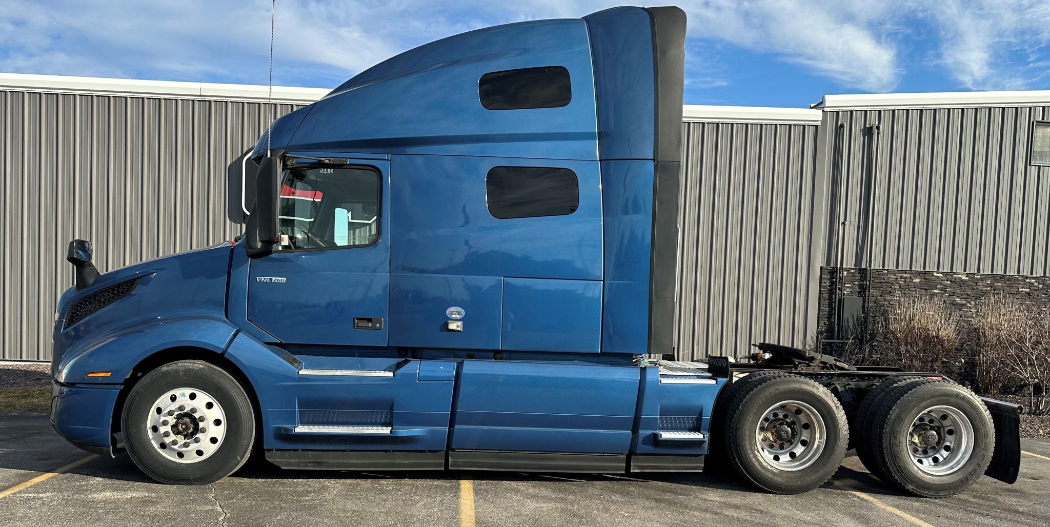 2019 VOLVO VNL760 - CIT Trucks