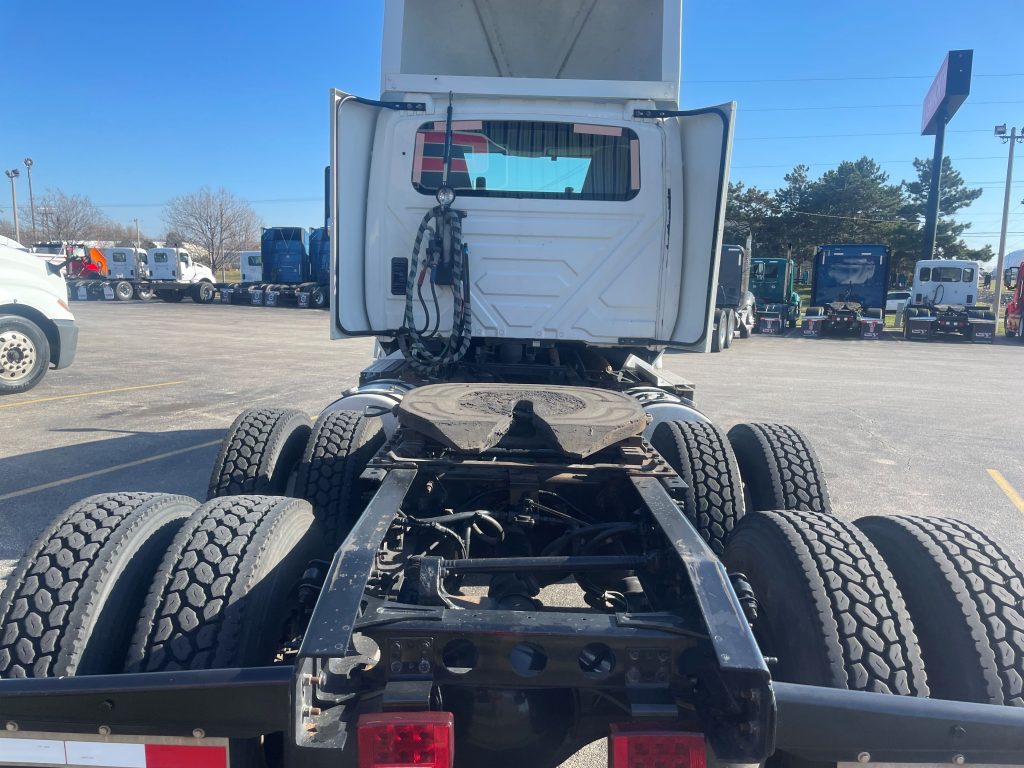 2018 INTERNATIONAL LT 625 - CIT Trucks