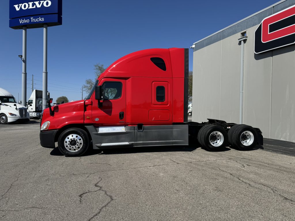 2018 FREIGHTLINER CASCADIA - CIT Trucks