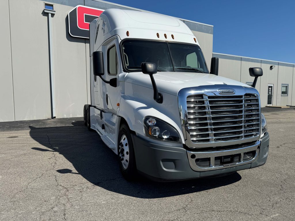 2018 FREIGHTLINER CASCADIA - CIT Trucks