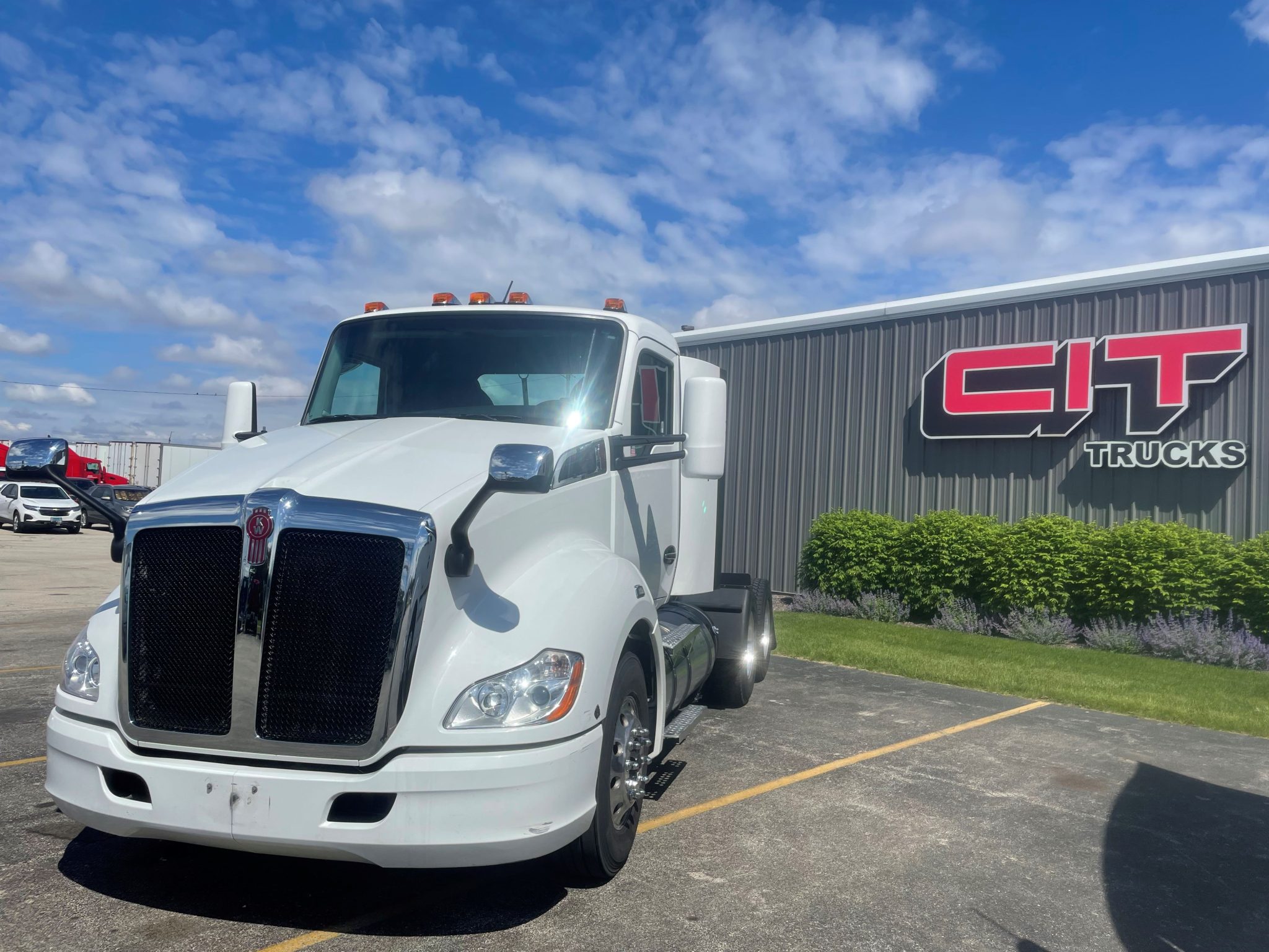 2020 KENWORTH T680 - CIT Trucks