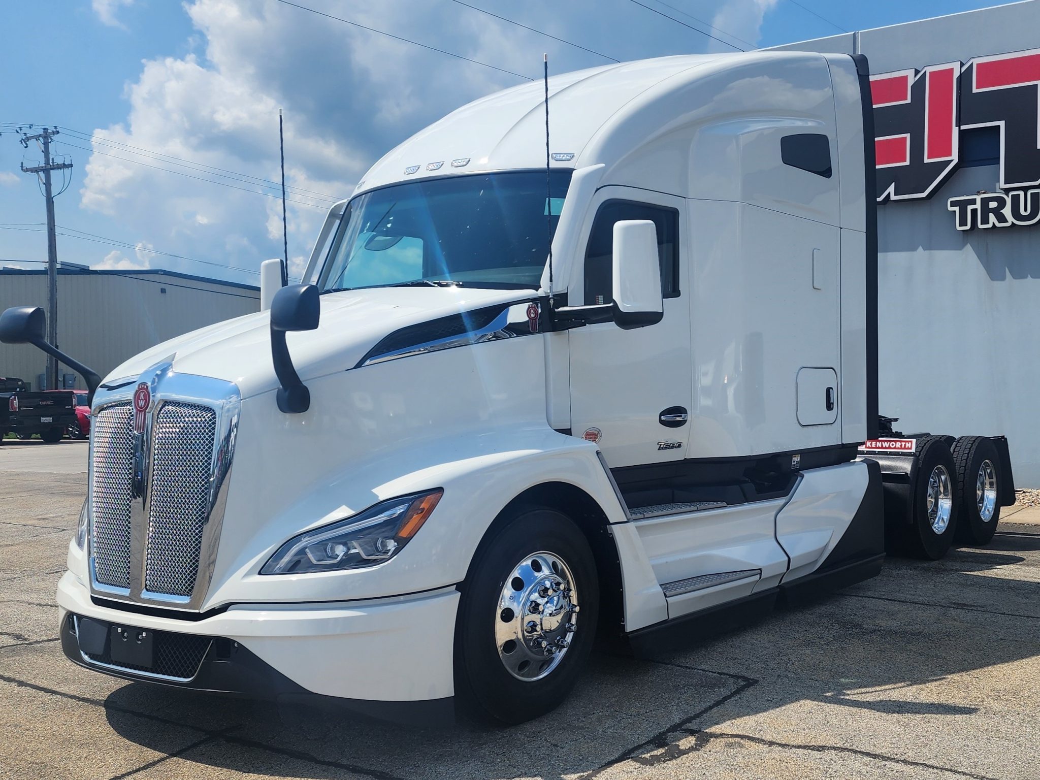 Normal, IL - CIT Trucks