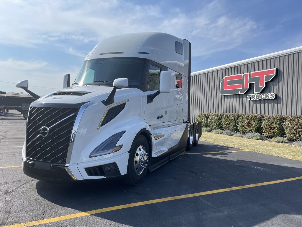 Normal, IL - CIT Trucks